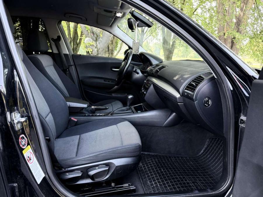 Melns BMW 120 2006 Kauņa, ar dzinēja tilpumu 2.00 L un nobraukumu 398 tūkst. km par 3350 €, foto 9 vietnē AUTOMOTO.COM.LV