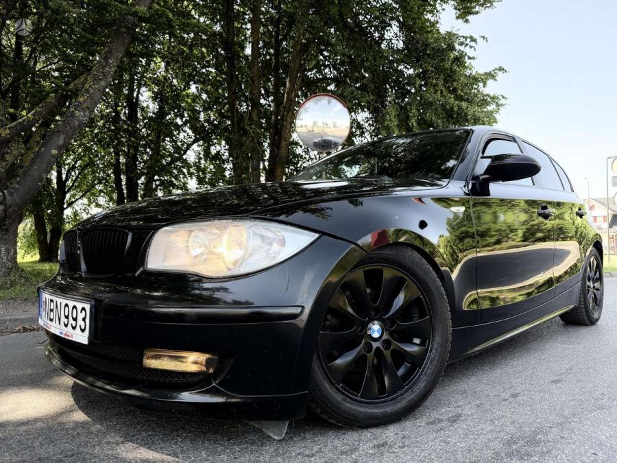 Melns BMW 120 2006 Kauņa, ar dzinēja tilpumu 2.00 L un nobraukumu 398 tūkst. km par 3350 €, foto 12 vietnē AUTOMOTO.COM.LV