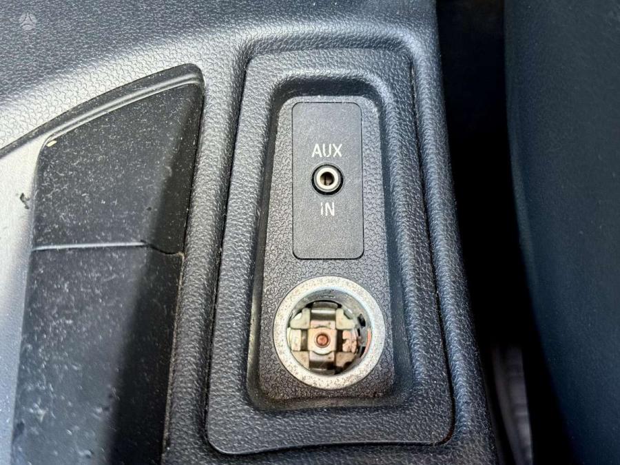 Melns BMW 120 2006 Kauņa, ar dzinēja tilpumu 2.00 L un nobraukumu 380 tūkst. km par 2250 €, foto 14 vietnē AUTOMOTO.COM.LV