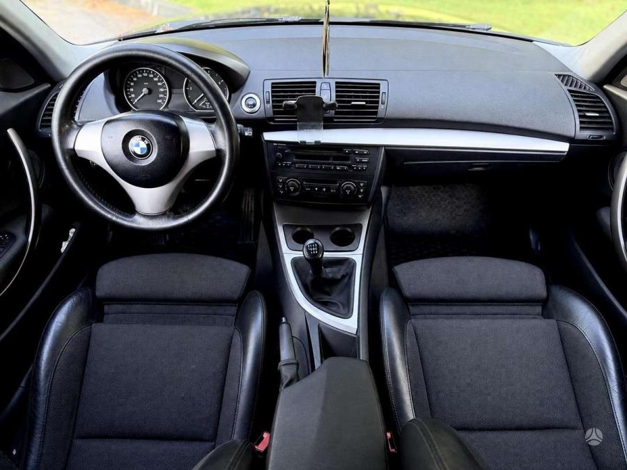Melns BMW 120 2006 Kauņa, ar dzinēja tilpumu 2.00 L un nobraukumu 380 tūkst. km par 2250 €, foto 17 vietnē AUTOMOTO.COM.LV