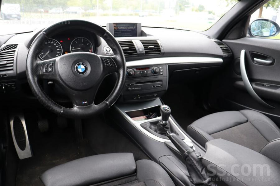 Black BMW 120 2006 in Riga, with an engine capacity of 2.00 L and mileage of 332 thousand km for 4990 €, photo 8 on AUTOMOTO.COM.LV