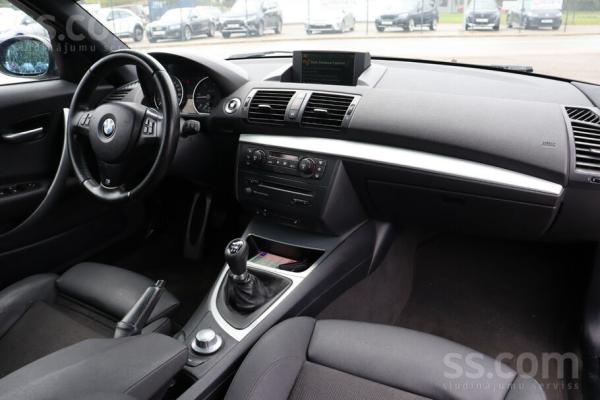 Black BMW 120 2006 in Riga, with an engine capacity of 2.00 L and mileage of 332 thousand km for 4990 €, photo 8 on AUTOMOTO.COM.LV