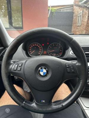 Black BMW 120 2006 in Kaunas, with an engine capacity of 2.00 L and mileage of 185 thousand km for 2000 €, photo 12 on AUTOMOTO.COM.LV