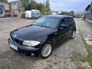 Black BMW 120 2006 in Bauska, with an engine capacity of 2.00 L and mileage of 0 thousand km for 2250 €, photo 4 on AUTOMOTO.COM.LV