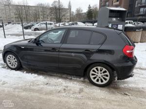 Melns BMW 120 2007 Kauņa, ar dzinēja tilpumu 2.00 L un nobraukumu 309 tūkst. km par 4000 €, foto  vietnē AUTOMOTO.COM.LV