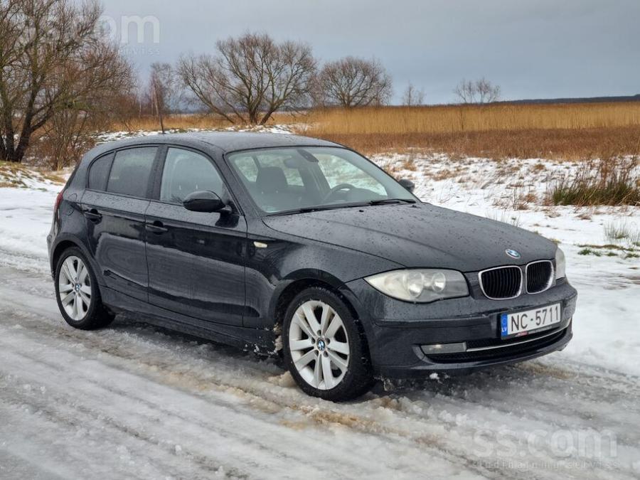 Melns BMW 120 2007 Liepāja, ar dzinēja tilpumu 2.00 L un nobraukumu 270 tūkst. km par 3200 €, foto 1 vietnē AUTOMOTO.COM.LV