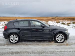 Melns BMW 120 2007 Liepāja, ar dzinēja tilpumu 2.00 L un nobraukumu 270 tūkst. km par 3200 €, foto 2 vietnē AUTOMOTO.COM.LV