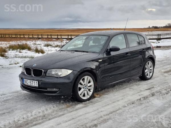 Black BMW 120 2007 in Liepaja, with an engine capacity of 2.00 L and mileage of 270 thousand km for 3200 €, photo 6 on AUTOMOTO.COM.LV