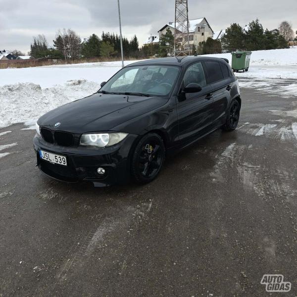 Black BMW 120 2007 in Kaunas, with an engine capacity of 2.00 L and mileage of 285 thousand km for 4499 €, photo 6 on AUTOMOTO.COM.LV