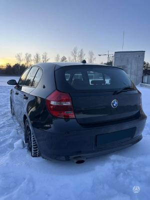 Melns BMW 120 2007 Viļņa, ar dzinēja tilpumu 2.00 L un nobraukumu 246 tūkst. km par 6100 €, foto 4 vietnē AUTOMOTO.COM.LV