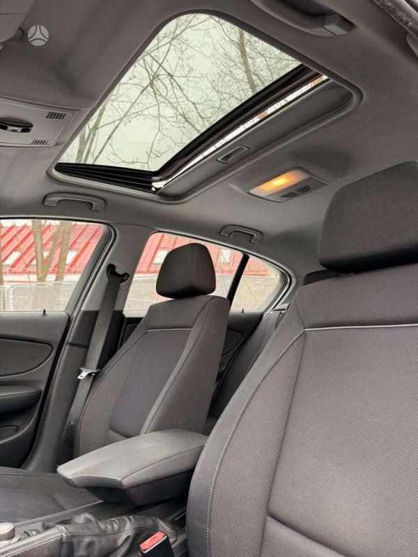 Melns BMW 120 2007 Viļņa, ar dzinēja tilpumu 2.00 L un nobraukumu 313 tūkst. km par 2890 €, foto 11 vietnē AUTOMOTO.COM.LV