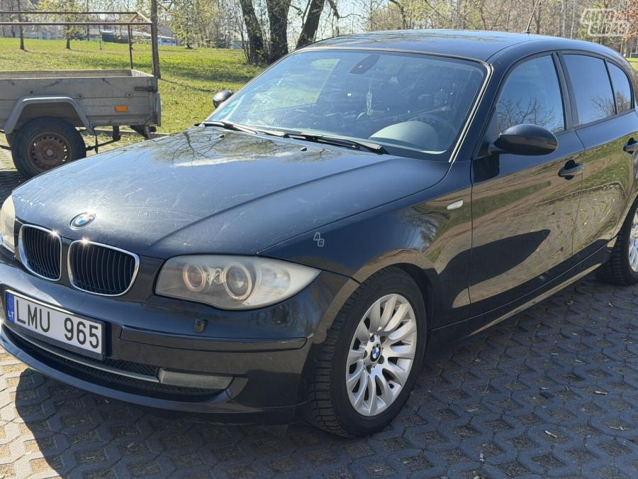 Black BMW 120 2007 in Panevezys, with an engine capacity of 2.00 L and mileage of 330 thousand km for 2500 €, photo 9 on AUTOMOTO.COM.LV