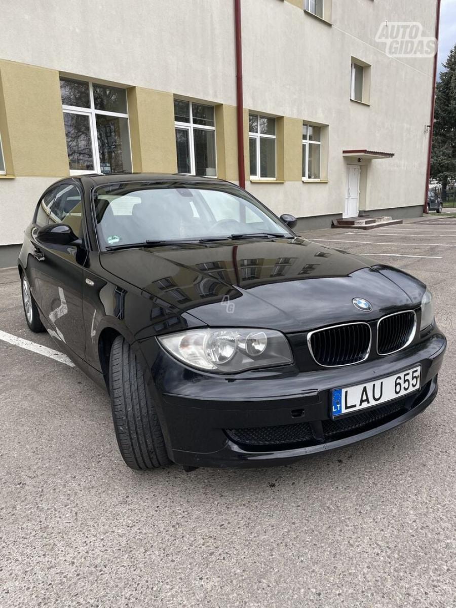 Black BMW 120 2007 in Alytus, with an engine capacity of 2.00 L and mileage of 300 thousand km for 2300 €, photo 4 on AUTOMOTO.COM.LV