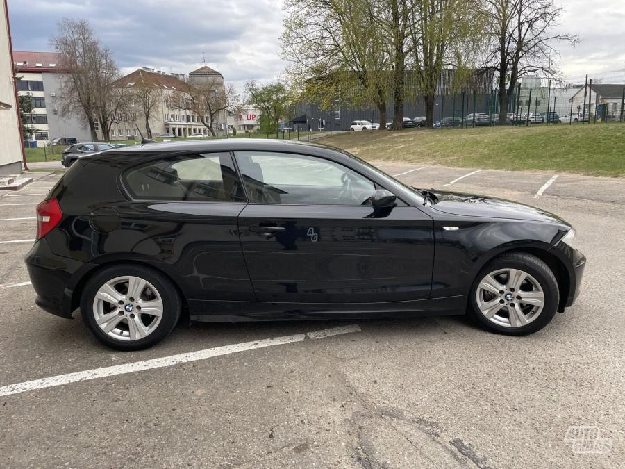 Black BMW 120 2007 in Alytus, with an engine capacity of 2.00 L and mileage of 300 thousand km for 2300 €, photo 5 on AUTOMOTO.COM.LV
