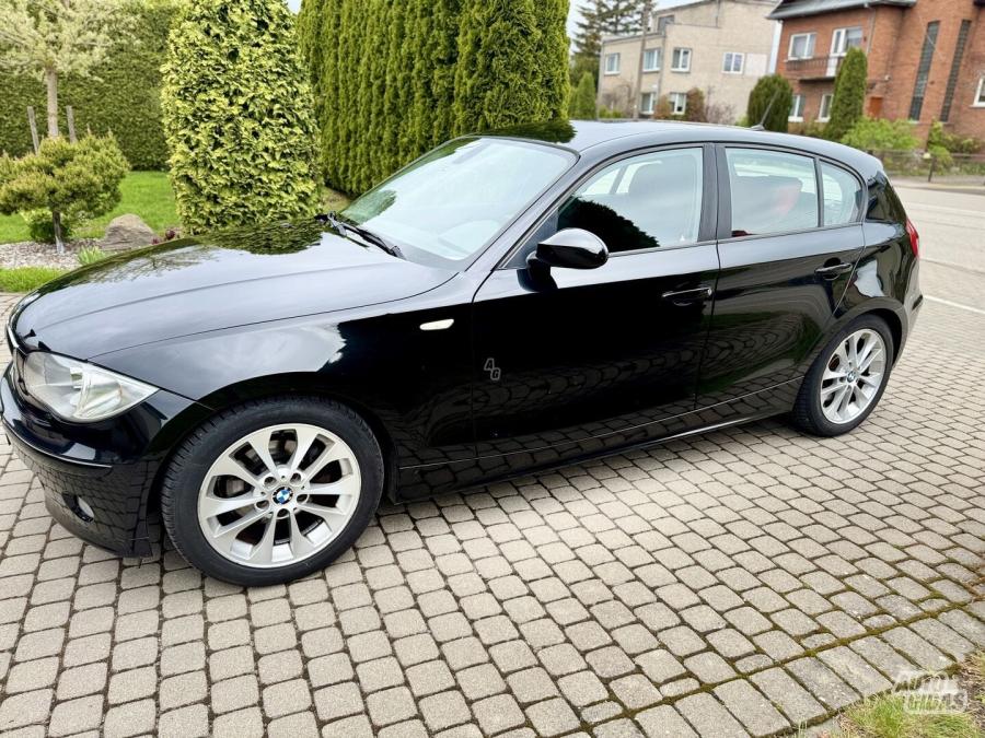 Black BMW 120 2007 in Kaunas, with an engine capacity of 2.00 L and mileage of 189 thousand km for 4500 €, photo 7 on AUTOMOTO.COM.LV
