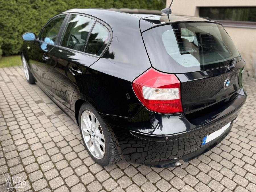 Black BMW 120 2007 in Kaunas, with an engine capacity of 2.00 L and mileage of 189 thousand km for 4500 €, photo 12 on AUTOMOTO.COM.LV