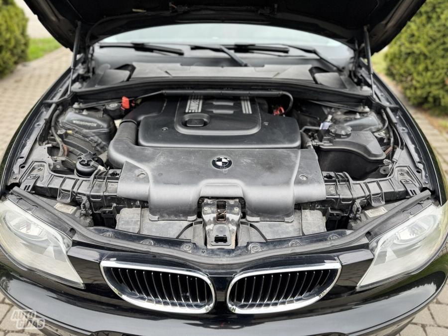 Black BMW 120 2007 in Kaunas, with an engine capacity of 2.00 L and mileage of 189 thousand km for 4500 €, photo 28 on AUTOMOTO.COM.LV