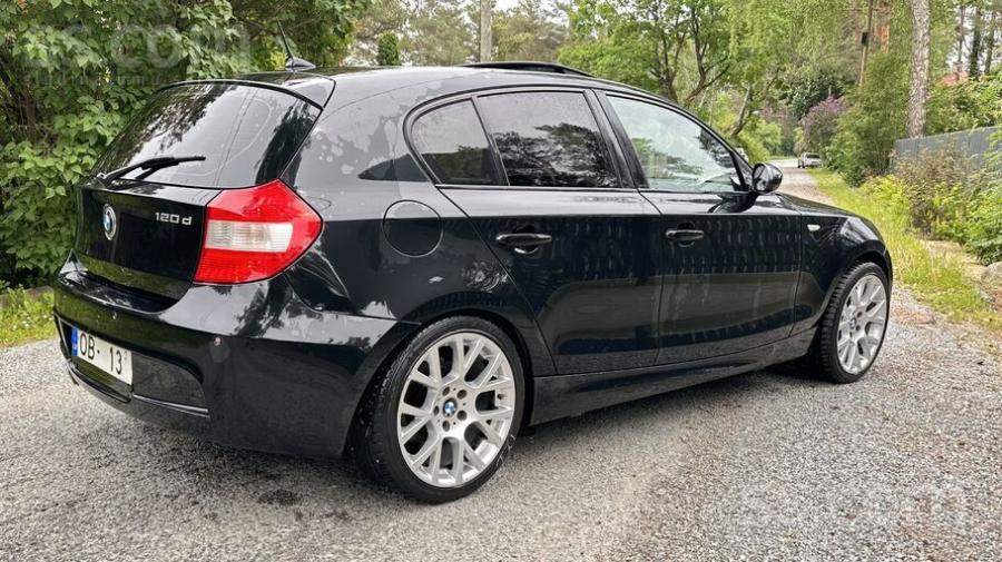 Melns BMW 120 2007 Rīga, ar dzinēja tilpumu 2.00 L un nobraukumu 325 tūkst. km par 4300 €, foto 6 vietnē AUTOMOTO.COM.LV
