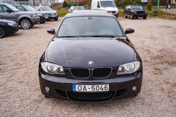 Black BMW 120 2007 in Riga, with an engine capacity of 2.00 L and mileage of 274 thousand km for 5500 €, photo 10 on AUTOMOTO.COM.LV
