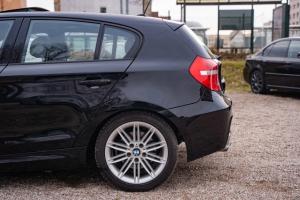 Black BMW 120 2007 in Riga, with an engine capacity of 2.00 L and mileage of 274 thousand km for 5500 €, photo 17 on AUTOMOTO.COM.LV