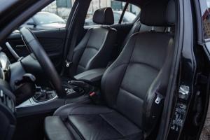 Black BMW 120 2007 in Riga, with an engine capacity of 2.00 L and mileage of 274 thousand km for 5500 €, photo 22 on AUTOMOTO.COM.LV