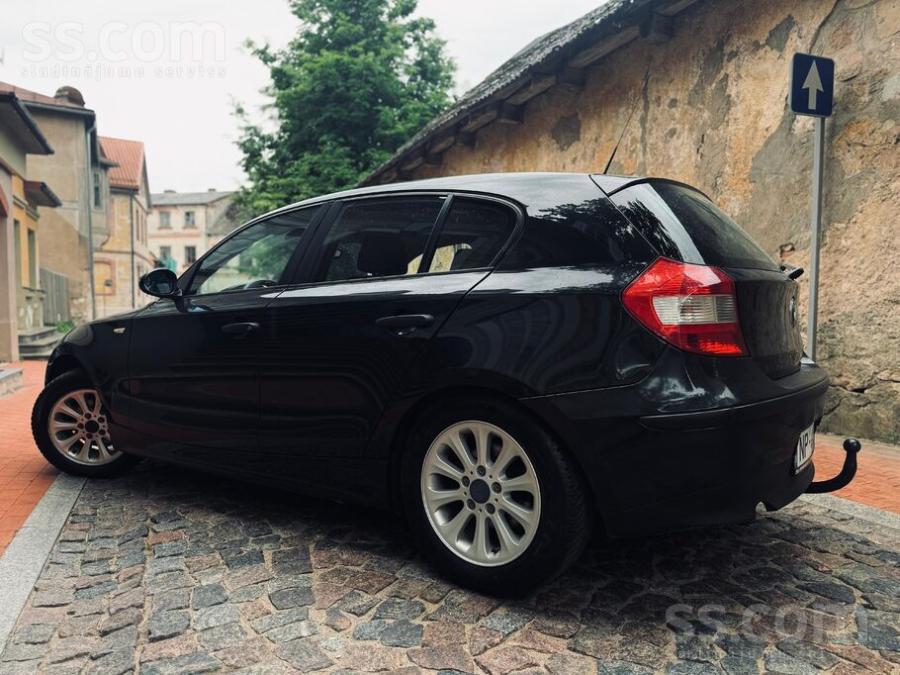Melns BMW 120 2007 Cēsis, ar dzinēja tilpumu 2.00 L un nobraukumu 0 tūkst. km par 1590 €, foto 9 vietnē AUTOMOTO.COM.LV