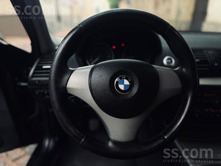 Melns BMW 120 2007 Cēsis, ar dzinēja tilpumu 2.00 L un nobraukumu 0 tūkst. km par 1590 €, foto 22 vietnē AUTOMOTO.COM.LV