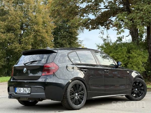 Black BMW 120 2007 in Ogre, with an engine capacity of 2.00 L and mileage of 235 thousand km for 2950 €, photo 4 on AUTOMOTO.COM.LV
