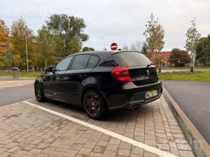 Melns BMW 120 2007 Rīga, ar dzinēja tilpumu 2.00 L un nobraukumu 280 tūkst. km par 4200 €, foto 4 vietnē AUTOMOTO.COM.LV