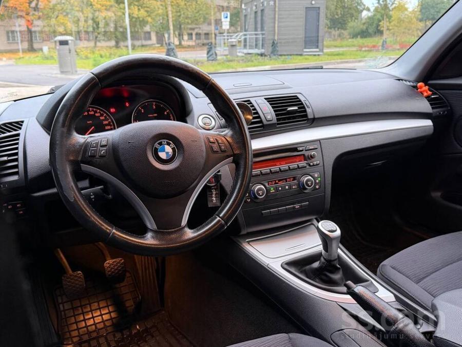 Melns BMW 120 2007 Rīga, ar dzinēja tilpumu 2.00 L un nobraukumu 280 tūkst. km par 4200 €, foto 8 vietnē AUTOMOTO.COM.LV