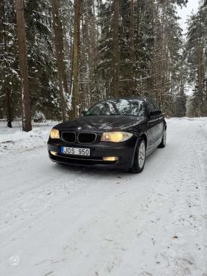 Black BMW 120 2008 in Vilnius, with an engine capacity of 2.00 L and mileage of 272 thousand km for 2950 €, photo  on AUTOMOTO.COM.LV