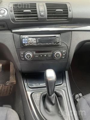 Melns BMW 120 2008 Ogre, ar dzinēja tilpumu 2.00 L un nobraukumu 298 tūkst. km par 3700 €, foto 7 vietnē AUTOMOTO.COM.LV
