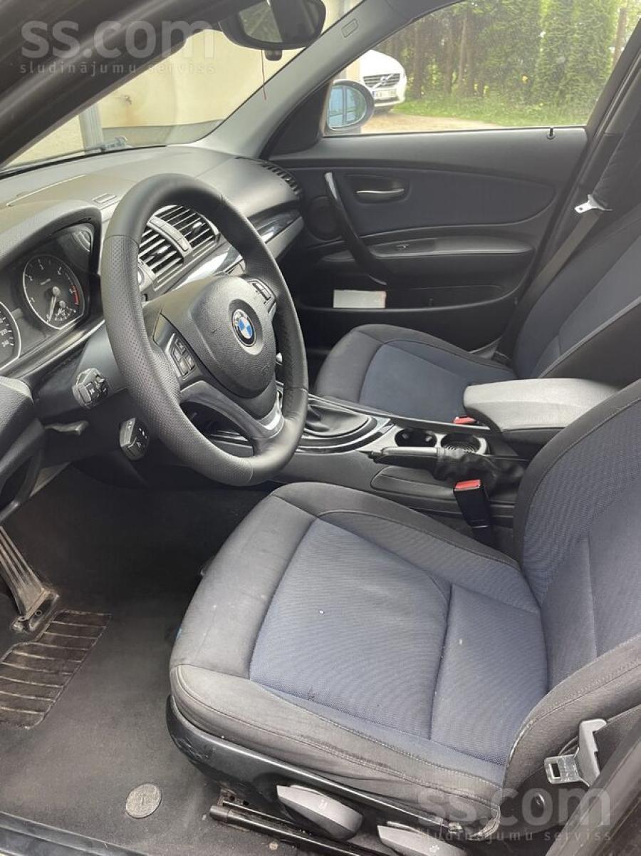 Melns BMW 120 2008 Ogre, ar dzinēja tilpumu 2.00 L un nobraukumu 298 tūkst. km par 3700 €, foto 8 vietnē AUTOMOTO.COM.LV