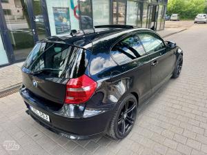 Melns BMW 120 2008 Kauņa, ar dzinēja tilpumu 2.00 L un nobraukumu 299 tūkst. km par 3650 €, foto 6 vietnē AUTOMOTO.COM.LV