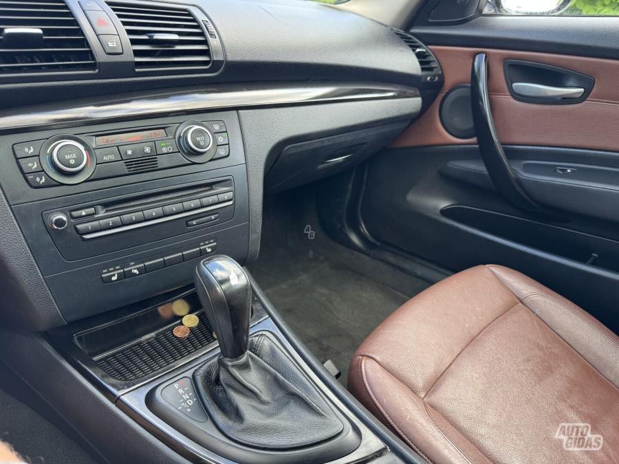 Melns BMW 120 2008 Kauņa, ar dzinēja tilpumu 2.00 L un nobraukumu 299 tūkst. km par 3650 €, foto 14 vietnē AUTOMOTO.COM.LV