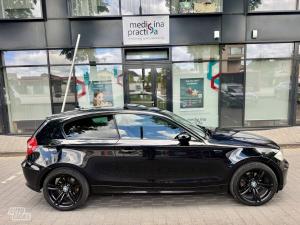 Melns BMW 120 2008 Kauņa, ar dzinēja tilpumu 2.00 L un nobraukumu 299 tūkst. km par 3650 €, foto 17 vietnē AUTOMOTO.COM.LV
