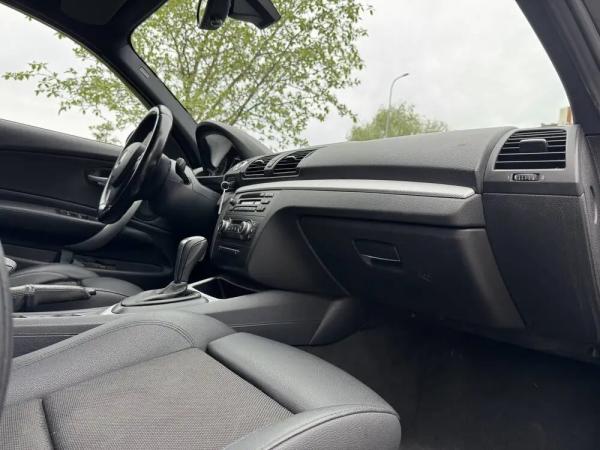 Melns BMW 120 2008 Rīga, ar dzinēja tilpumu 2.00 L un nobraukumu 270 tūkst. km par 4690 €, foto 7 vietnē AUTOMOTO.COM.LV