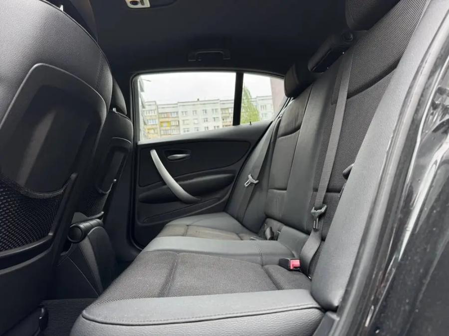 Melns BMW 120 2008 Rīga, ar dzinēja tilpumu 2.00 L un nobraukumu 270 tūkst. km par 4690 €, foto 10 vietnē AUTOMOTO.COM.LV