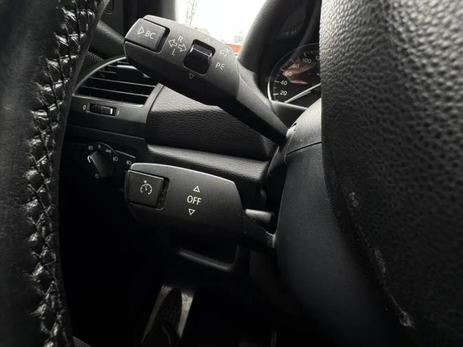 Melns BMW 120 2008 Rīga, ar dzinēja tilpumu 2.00 L un nobraukumu 270 tūkst. km par 4690 €, foto 21 vietnē AUTOMOTO.COM.LV