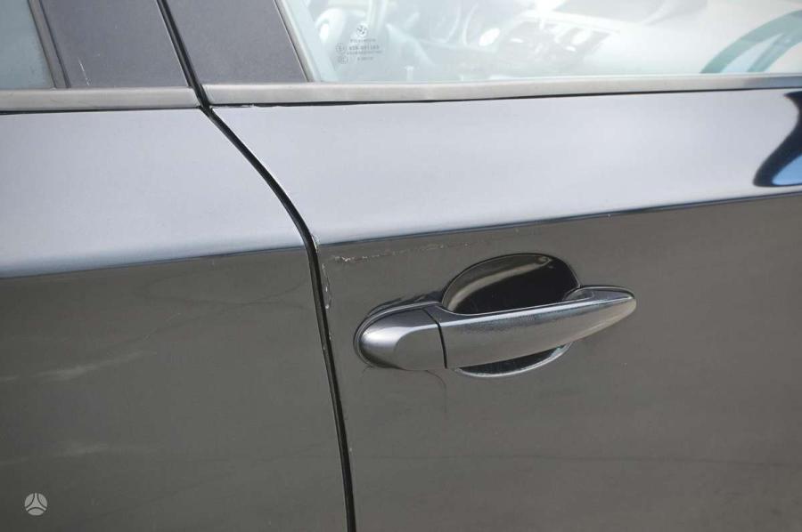 Black BMW 120 2008 in Vilnius, with an engine capacity of 2.00 L and mileage of 184 thousand km for 4490 €, photo 11 on AUTOMOTO.COM.LV
