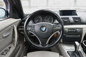 Black BMW 120 2008 in Vilnius, with an engine capacity of 2.00 L and mileage of 184 thousand km for 4490 €, photo 12 on AUTOMOTO.COM.LV