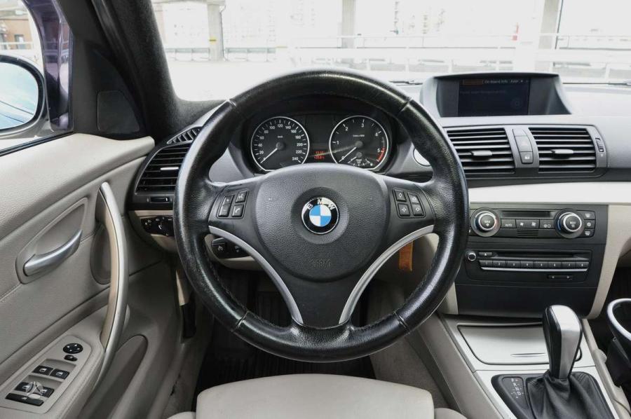 Black BMW 120 2008 in Vilnius, with an engine capacity of 2.00 L and mileage of 184 thousand km for 4490 €, photo 12 on AUTOMOTO.COM.LV