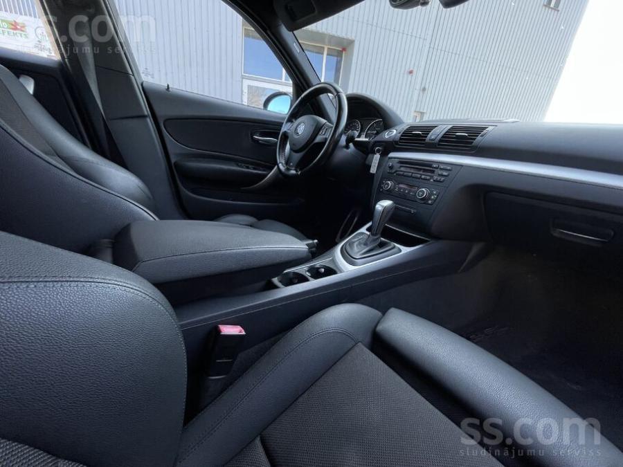 Melns BMW 120 2008 Rīga, ar dzinēja tilpumu 2.00 L un nobraukumu 263 tūkst. km par 4690 €, foto 7 vietnē AUTOMOTO.COM.LV