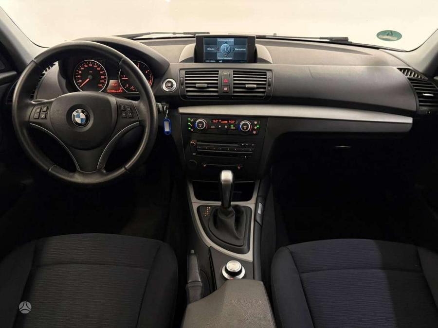 Melns BMW 120 2008 Marijampole, ar dzinēja tilpumu 2.00 L un nobraukumu 262 tūkst. km par 4750 €, foto 8 vietnē AUTOMOTO.COM.LV