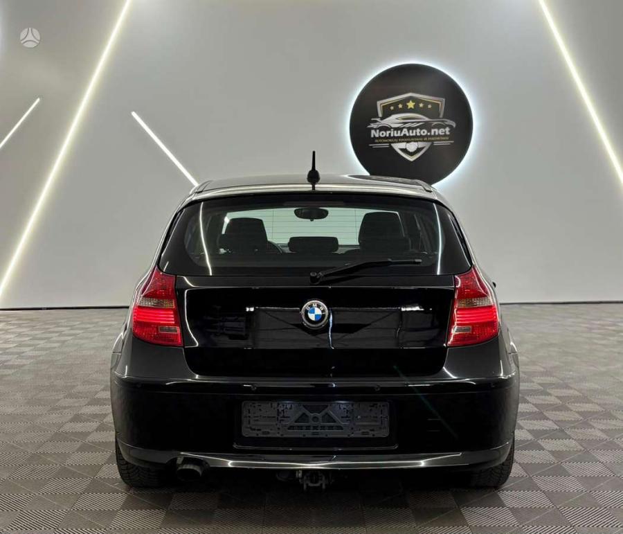 Melns BMW 120 2008 Marijampole, ar dzinēja tilpumu 2.00 L un nobraukumu 262 tūkst. km par 4750 €, foto 23 vietnē AUTOMOTO.COM.LV