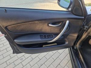 Black BMW 120 2008 in Kaunas, with an engine capacity of 2.00 L and mileage of 339 thousand km for 4350 €, photo 18 on AUTOMOTO.COM.LV