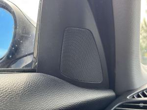Black BMW 120 2008 in Vilnius, with an engine capacity of 2.00 L and mileage of 320 thousand km for 2500 €, photo 14 on AUTOMOTO.COM.LV