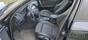 Black BMW 120 2008 in Riga, with an engine capacity of 2.00 L and mileage of 254 thousand km for 4995 €, photo 14 on AUTOMOTO.COM.LV