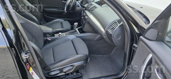 Black BMW 120 2008 in Riga, with an engine capacity of 2.00 L and mileage of 254 thousand km for 4995 €, photo 9 on AUTOMOTO.COM.LV