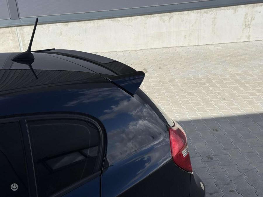 Melns BMW 120 2008 Šauļi, ar dzinēja tilpumu 2.00 L un nobraukumu 196 tūkst. km par 3999 €, foto 12 vietnē AUTOMOTO.COM.LV